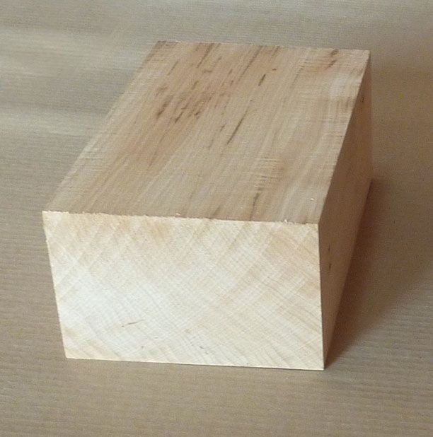 Bloc Massif 1° Prix Coloration En Tilleul Pour Sculpture De Hauteur 45cm Lempreinte Du Bois